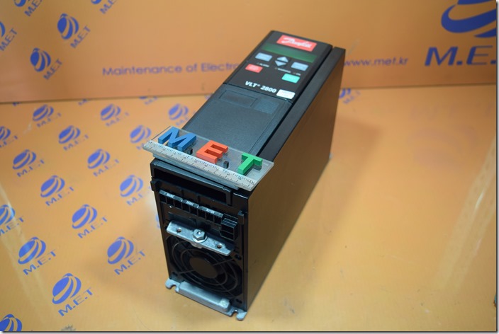 [INVERTER] DENFOS VLT 2800 VLT2822PT4B20STR1DBF00A00C0 덴포스 / ㈜엠이티 눈깜짝1 ...