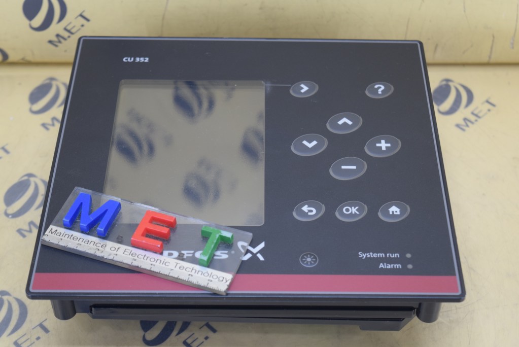 [PANEL CONTROLLER] GRUNDFOS CU 352 그런포스 패널컨트롤러 /산업용 자동화장비 판매 수리 단종품지원 ...