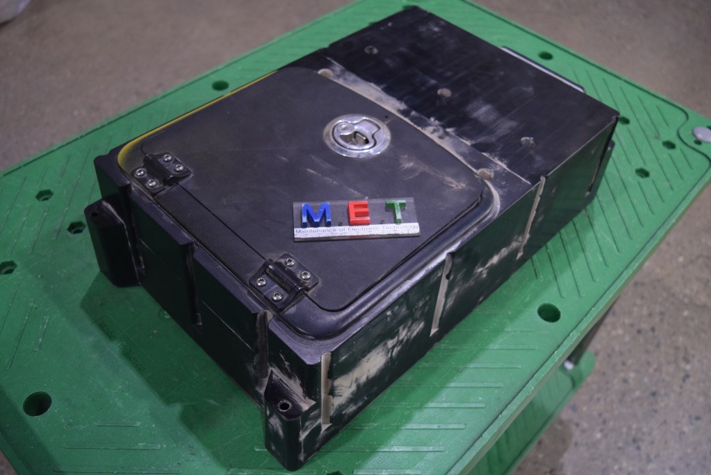 [CONTROLLER] ATLAS COPCO Xc3003-1626 6000 01 /구매 수리 단종품지원 / (주)엠이티 ...