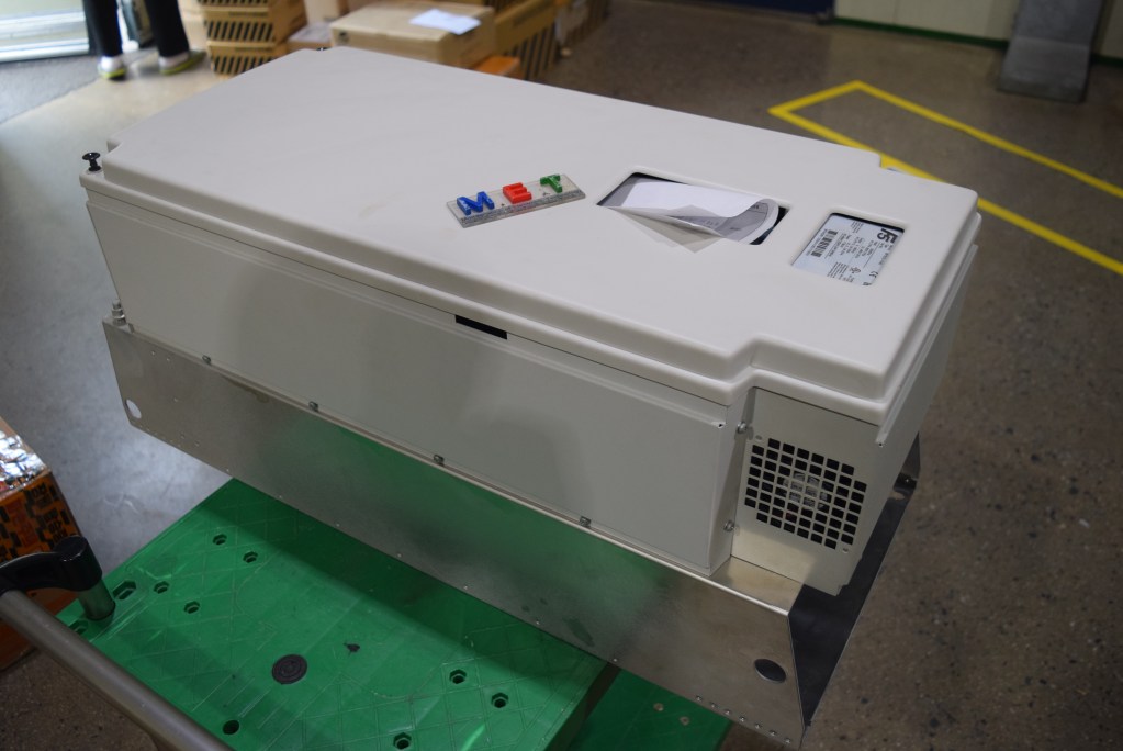 [KEB Inverter] KEB 26F5E0U-Y04D /구매 수리 단종품지원 / (주)엠이티 / | 산업용 전자장비 판매 ...