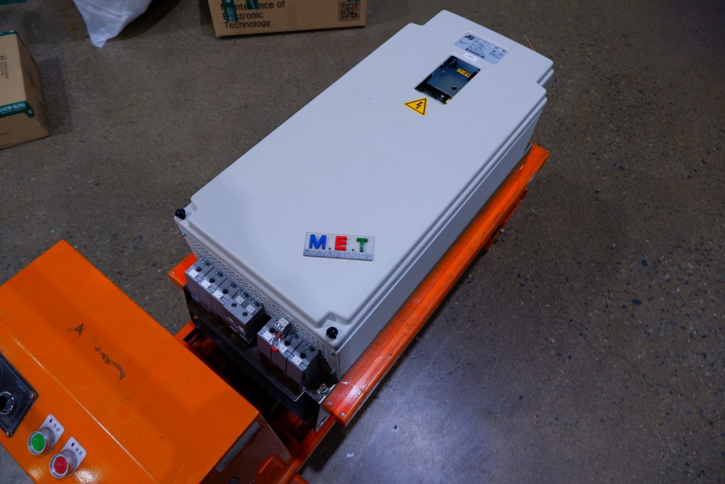 [KEB Inverter] KEB 26F5E0U-Y04D /구매 수리 단종품지원 / (주)엠이티 / | 산업용 전자장비 판매 ...