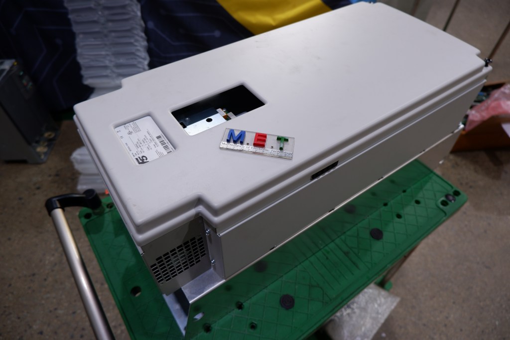 [KEB INVERTER] KEB 26F5E0U-Y04D /구매 수리 단종품지원 / (주)엠이티 / | 산업용 전자장비 판매 ...